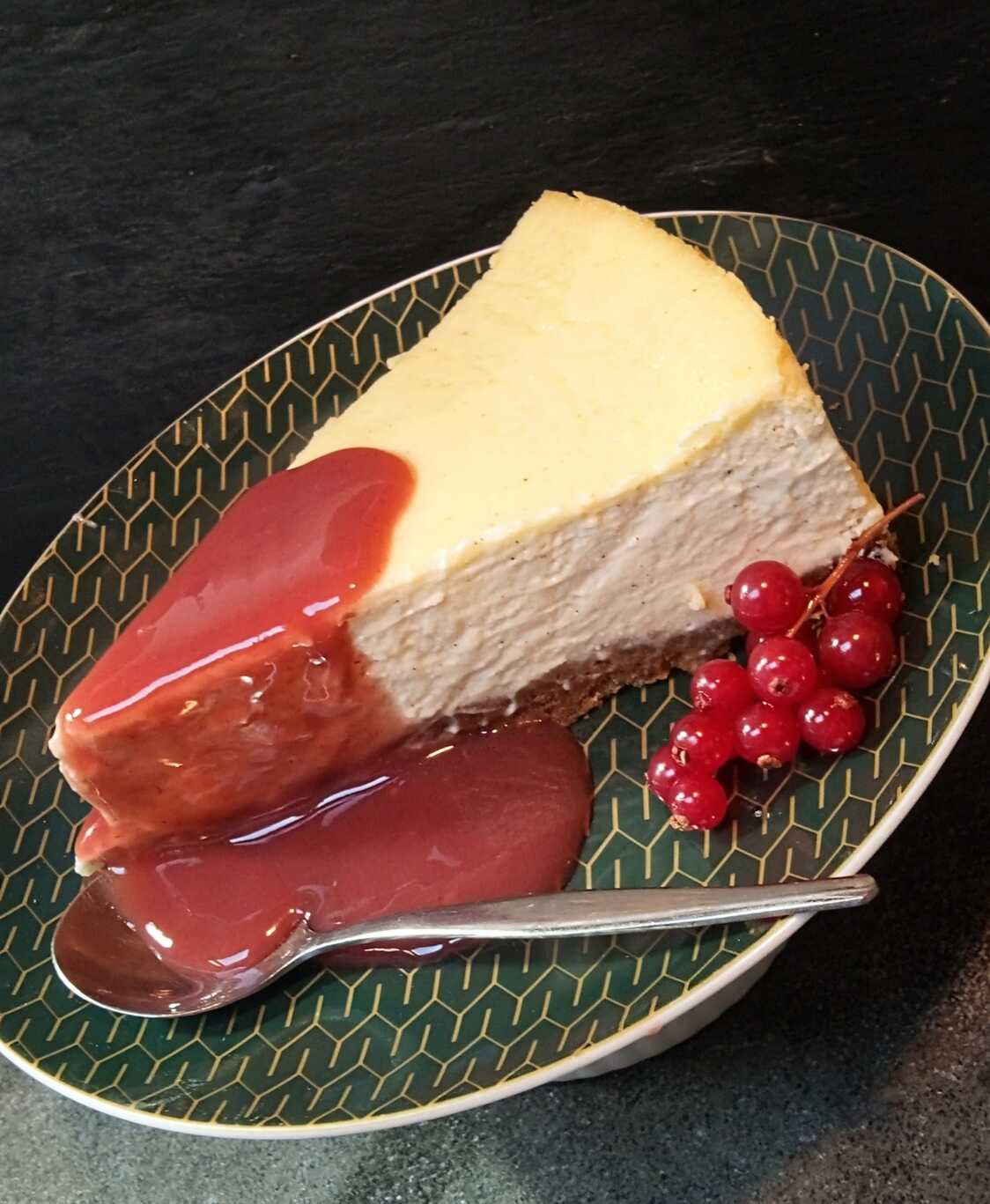 Recette de CHEESECAKE COULIS FRAMBOISES.
