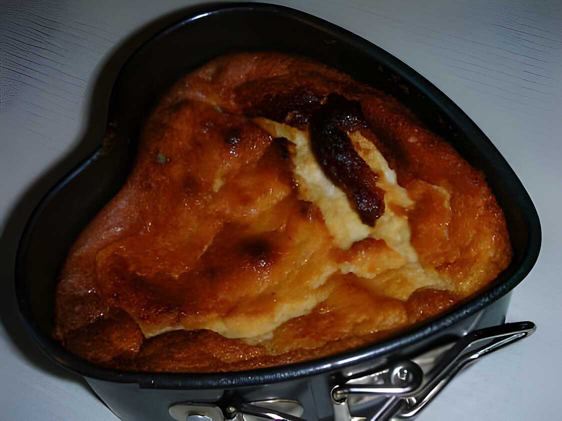 Recette de Gâteau au fromage blanc grec et fruits rouges