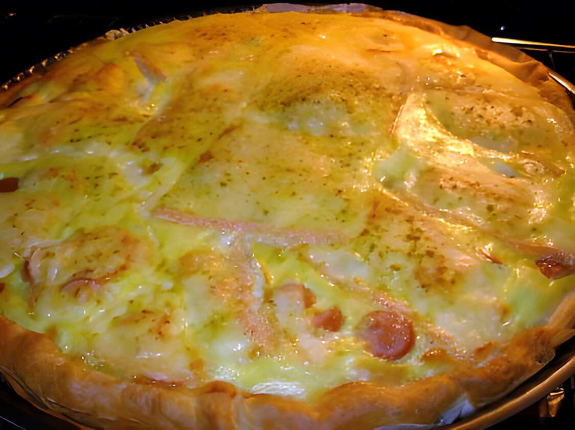 Recette de Tarte knacks version raclette