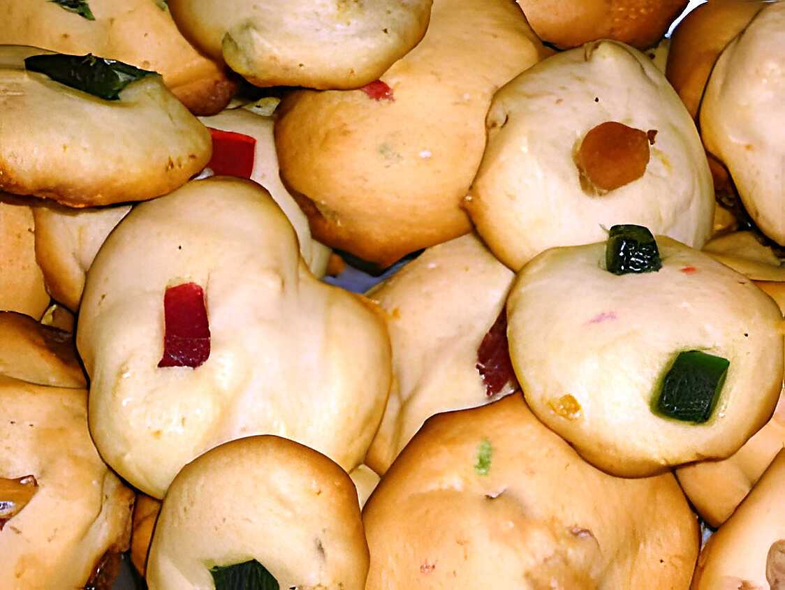 Recette de PETITS FOURS AUX FRUITS CONFITS