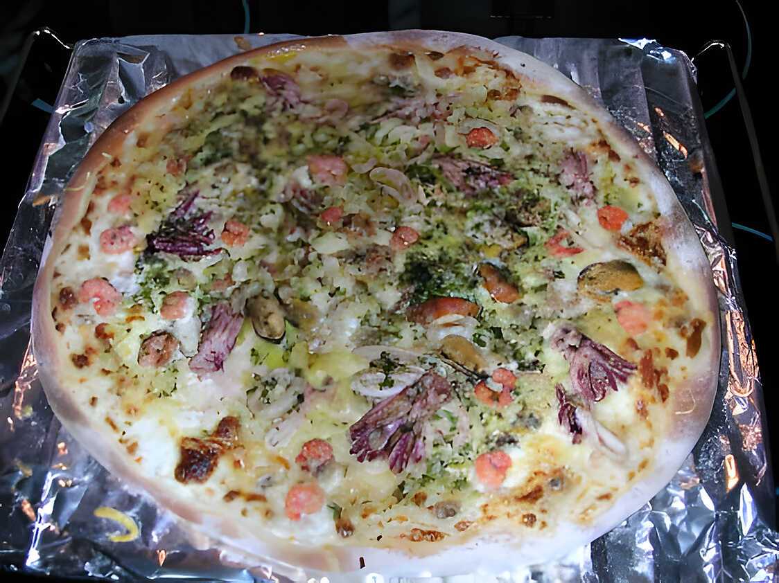 Recette de Pizza aux fruits de mer par lililapeste