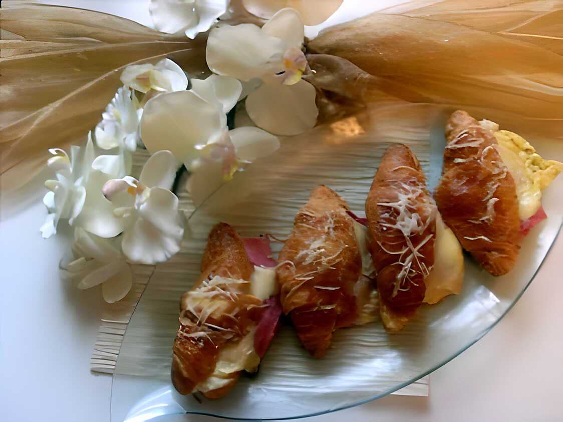 Recette de Croissant jambon fromage