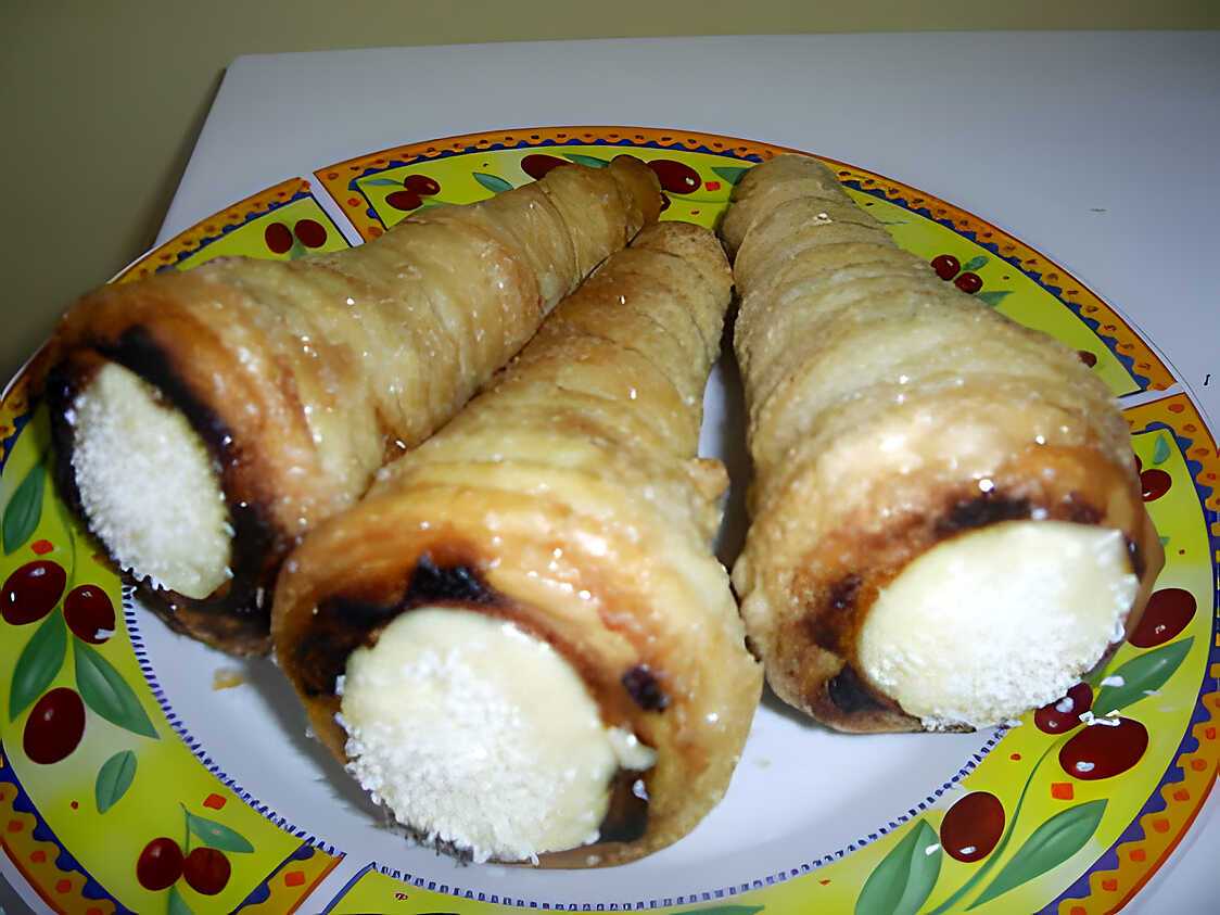 Recette de Cornet à la crème patissière