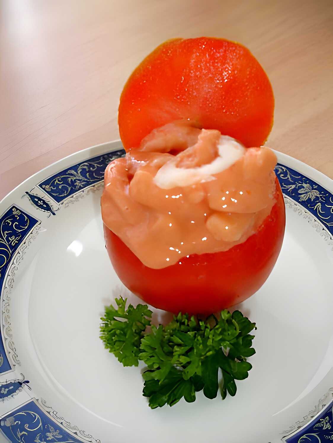 Recette de Tomate Cocktail Crevettes Pommes dans une tomate