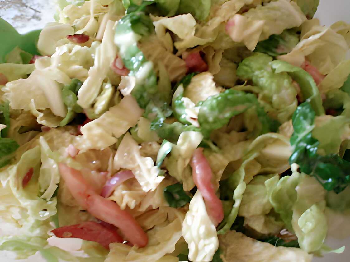 Recette de Salade de choux vert aux lardons