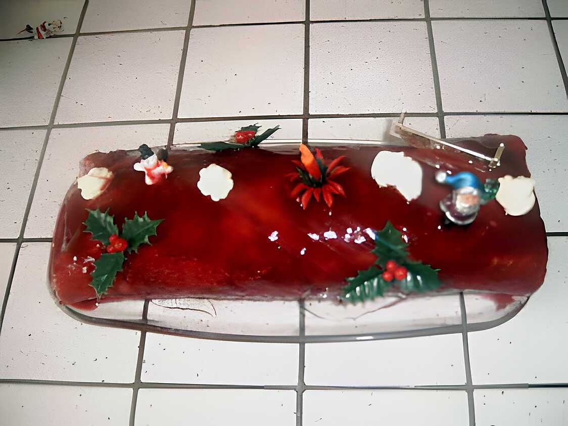 Recette de Bûche aux fruits rouges et chocolat blanc