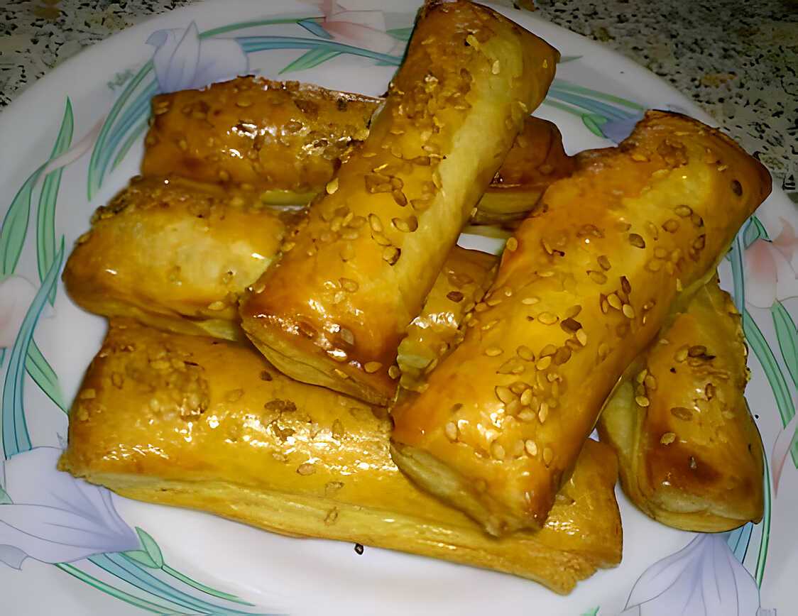 Recette d'Allumettes au fromage et au jambon