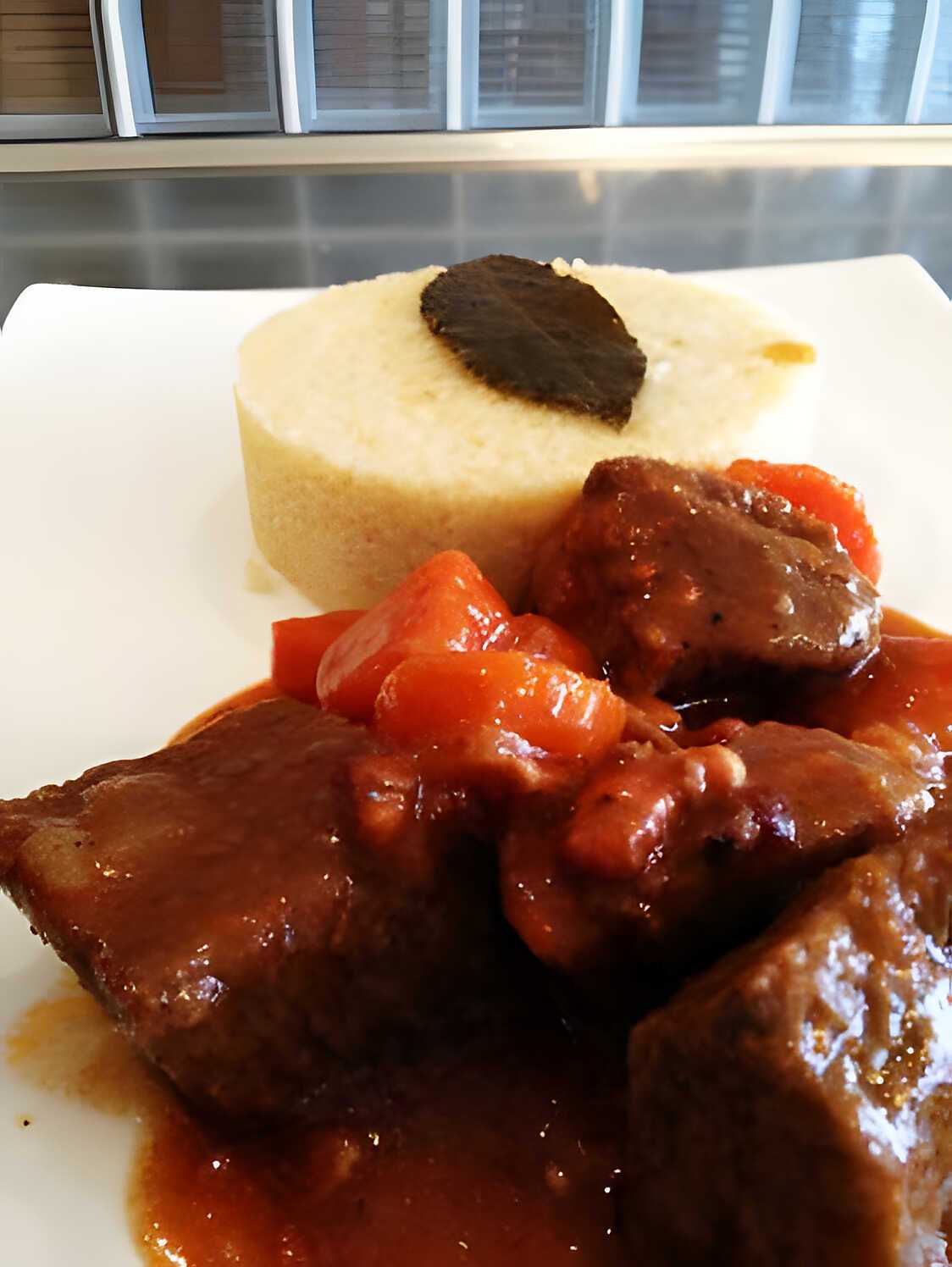 Recette de Boeuf braisé aux carottes par LeeYaa