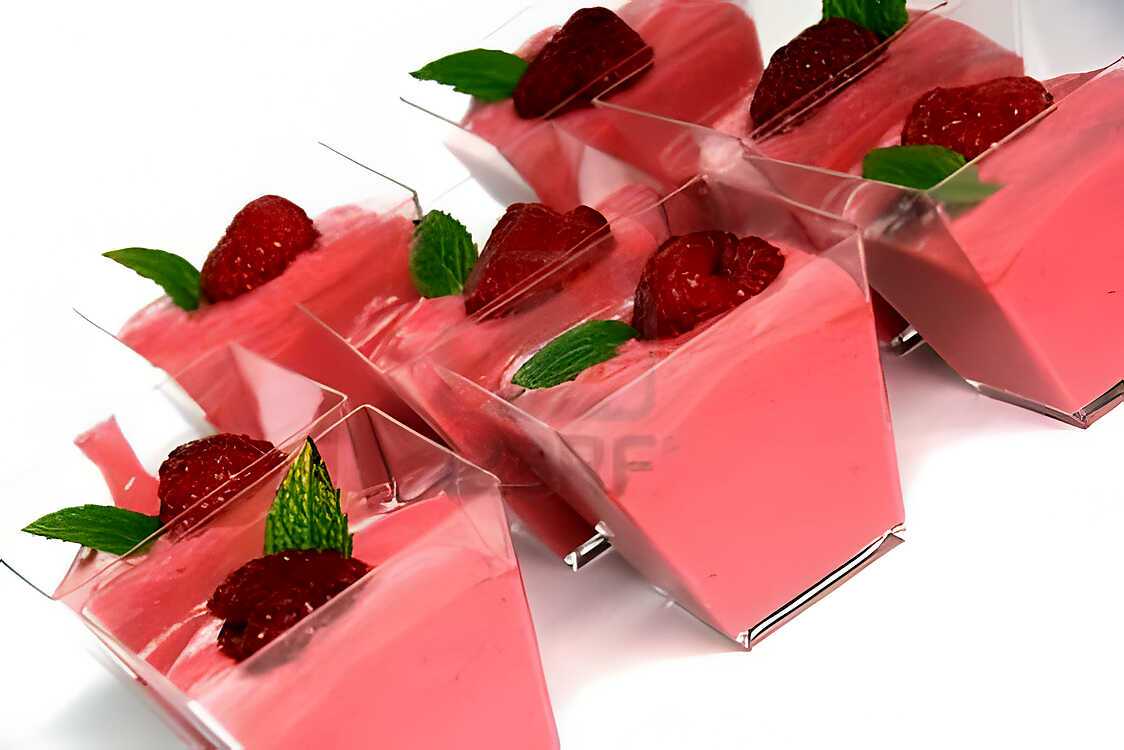 Recette de Verrine de mousse de fruit rouge par pauline-eag