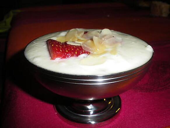 Recette de Mousses de faisselle aux fraises