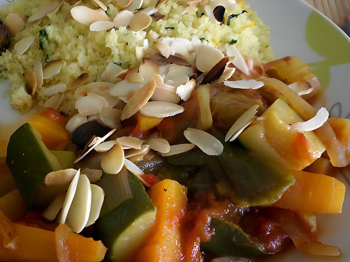 Recette de Mon 1er tagine de légumes et semoule à la menthe