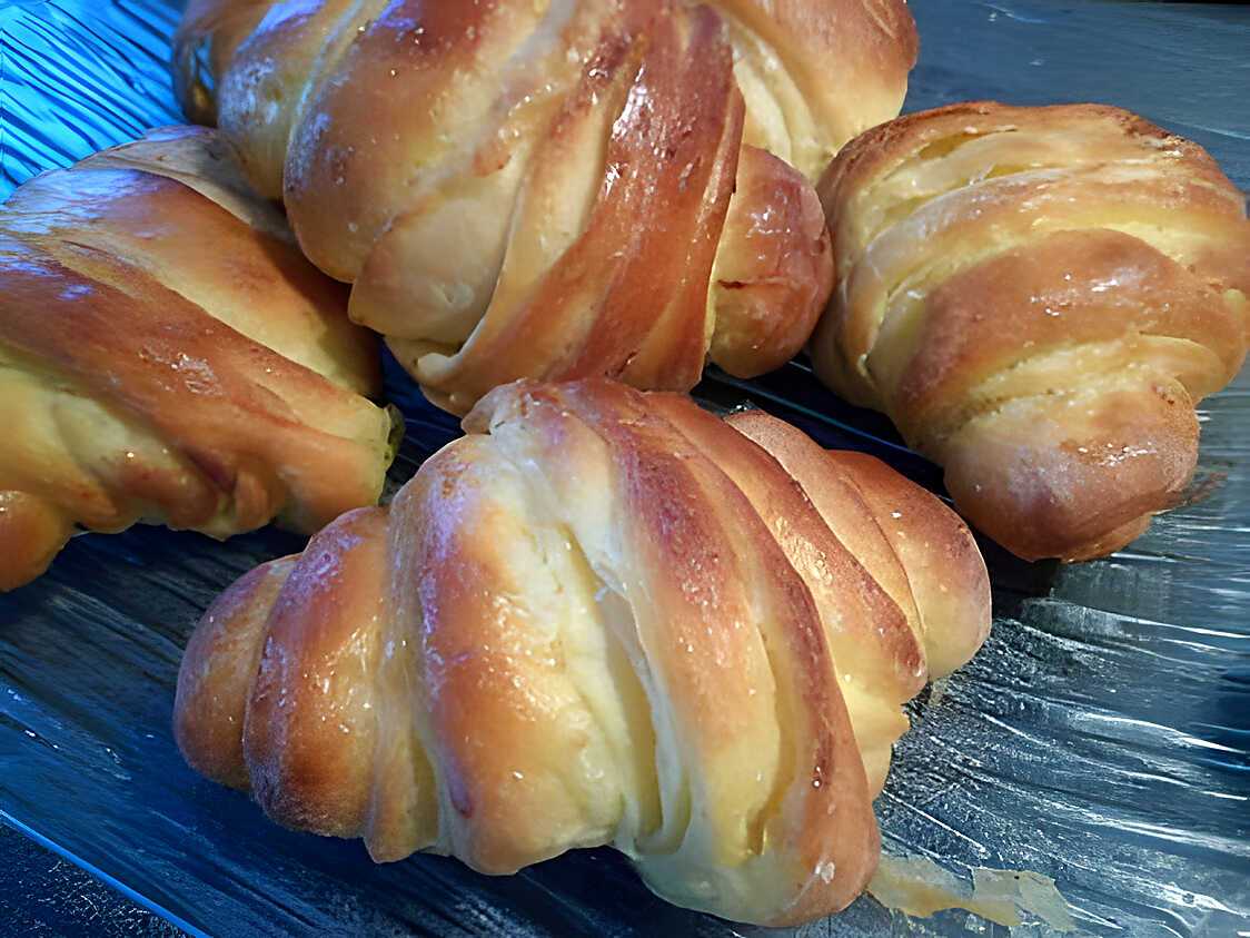 Recette de Croissants feuillettés (assez simple)