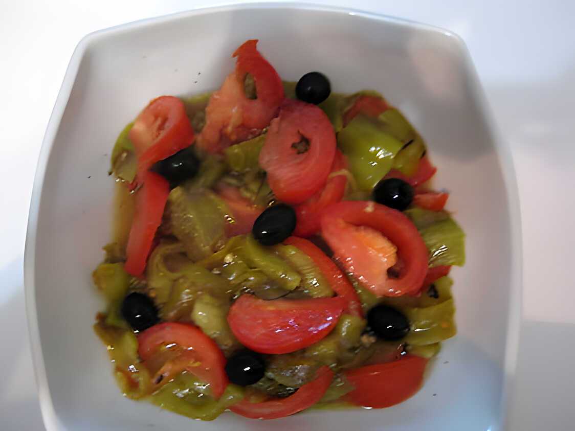 Recette de Salade de poivrons par taninna