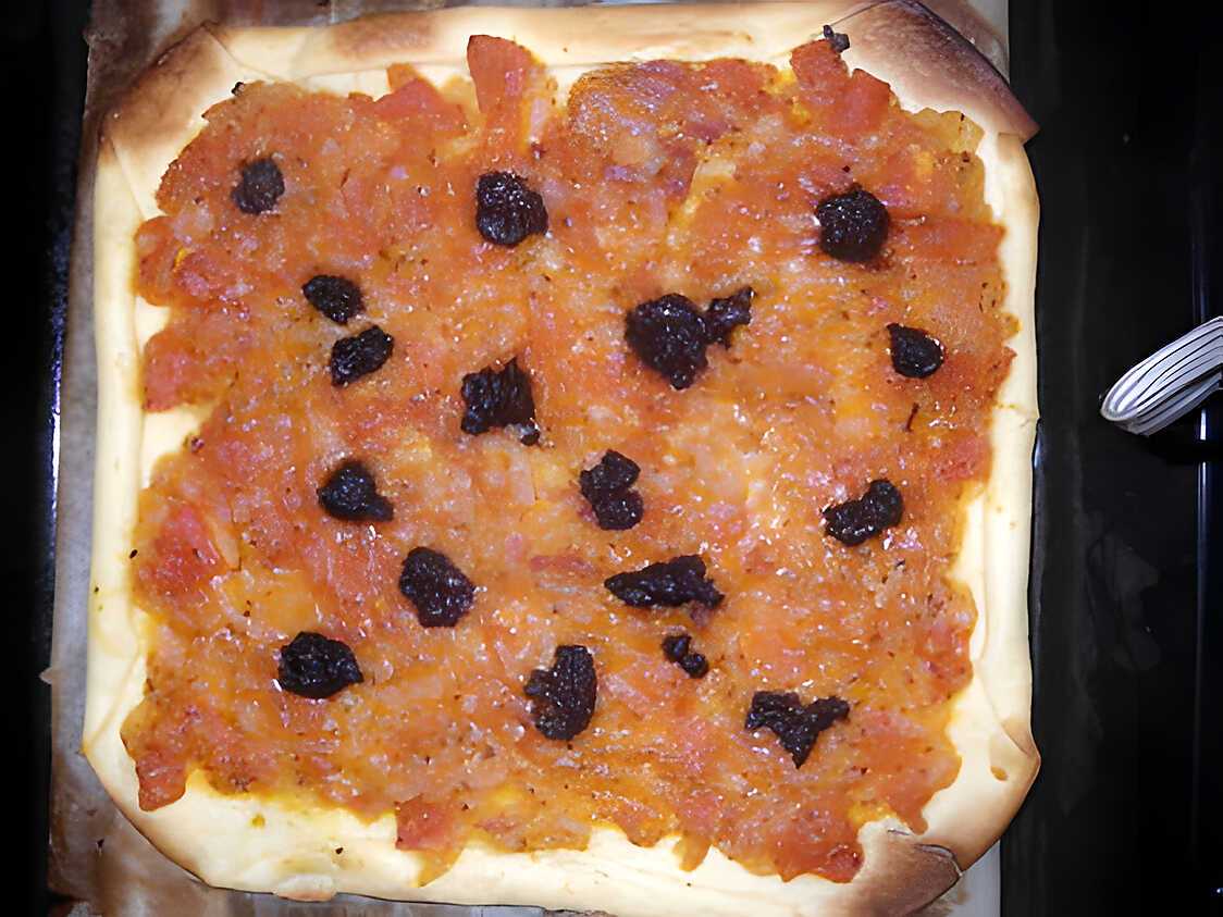 Recette de Feuilletté d'oignons, tomates et olives