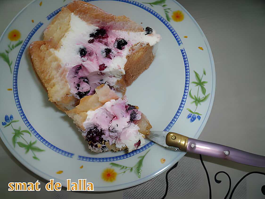 Recette de CHARLOTTE FACILE AUX FRUITS ROUGE