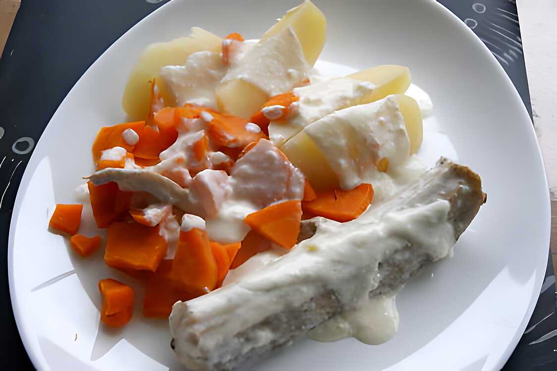 Recette de Roussette ou saumonette à la crème fraîche