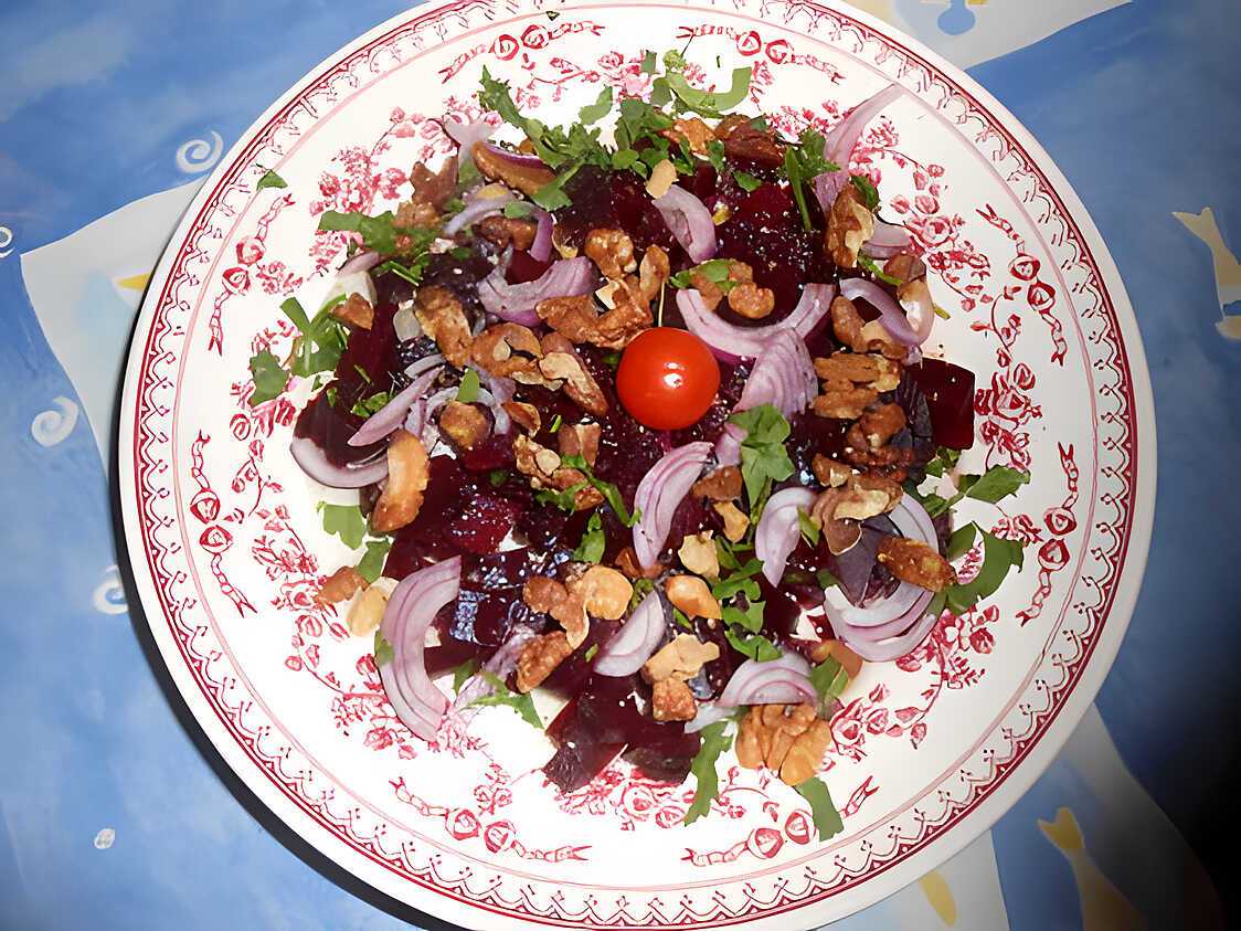 Recette de Salade de betteraves aux noix