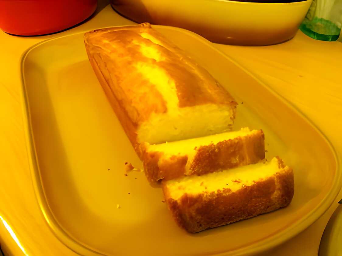 Recette de CAKE AU PAMPLEMOUSSE