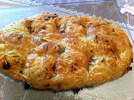 Recette de Fougasse aux lardons et Fougasse au chorizo romarin