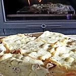 Recette de PIZZA RACLETTE par Délice et gourmandise