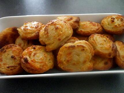 Recette de " Feuilletés au fromage pour Apéro....."